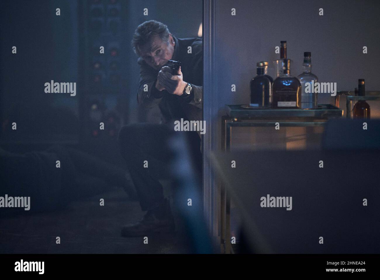 BLACKLIGHT (2022) LIAM NEESON MARK WILLIAMS (DIR) BRIARCLIFF ...
