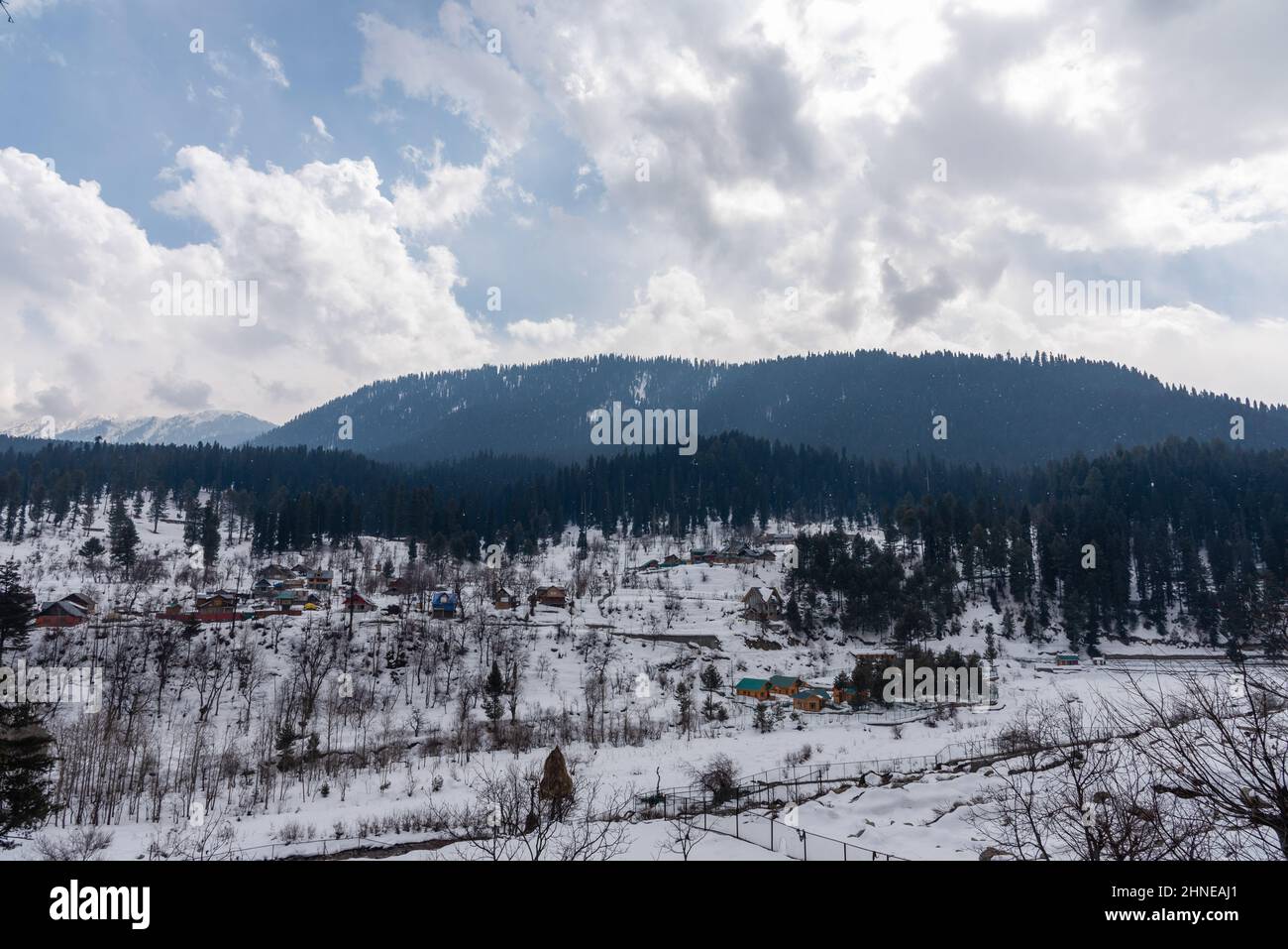 Baramulla, India. 16th Feb, 2022. A view of snow covered drung village ...