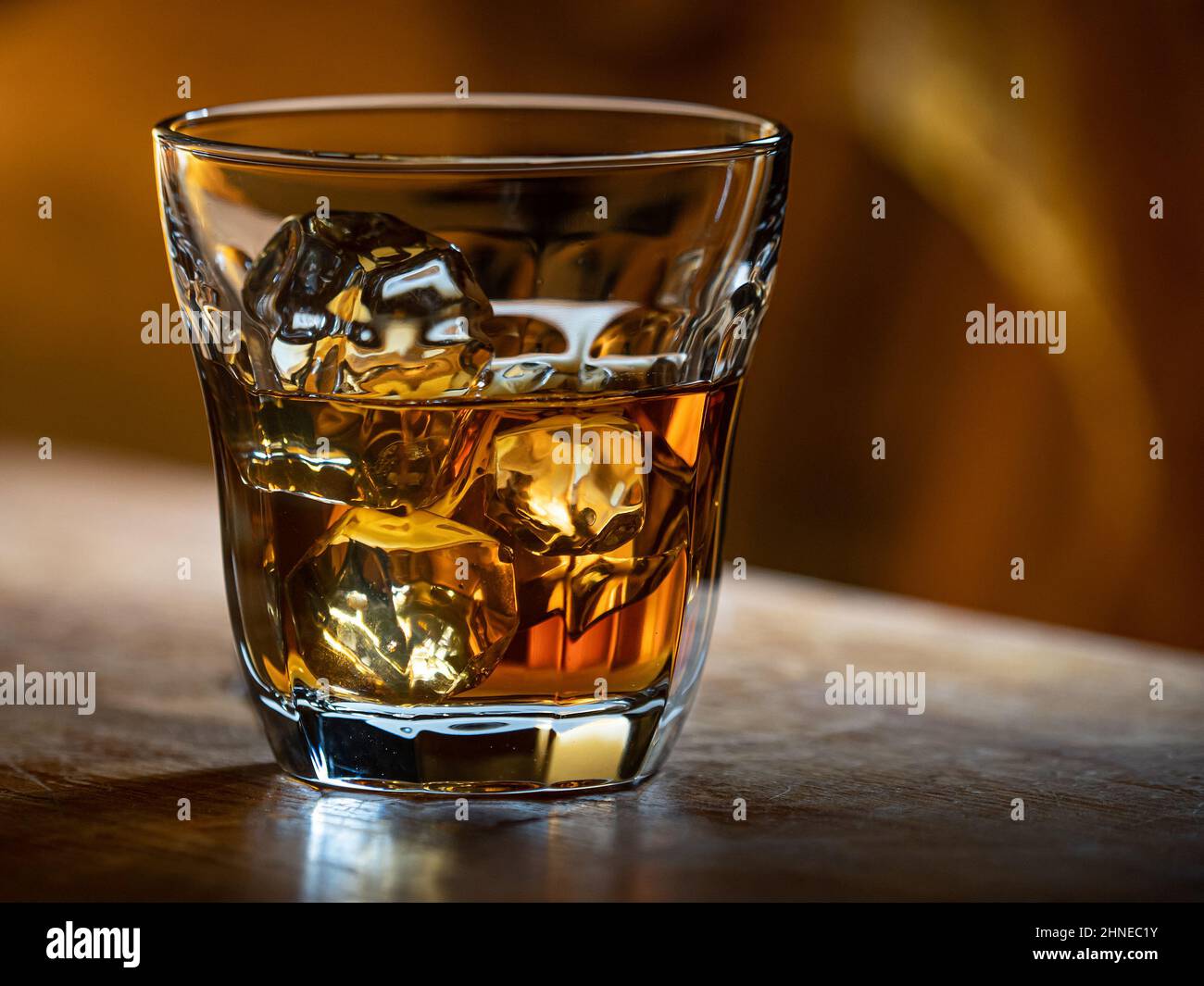 Bar on rocks hi-res stock photography and images - Alamy