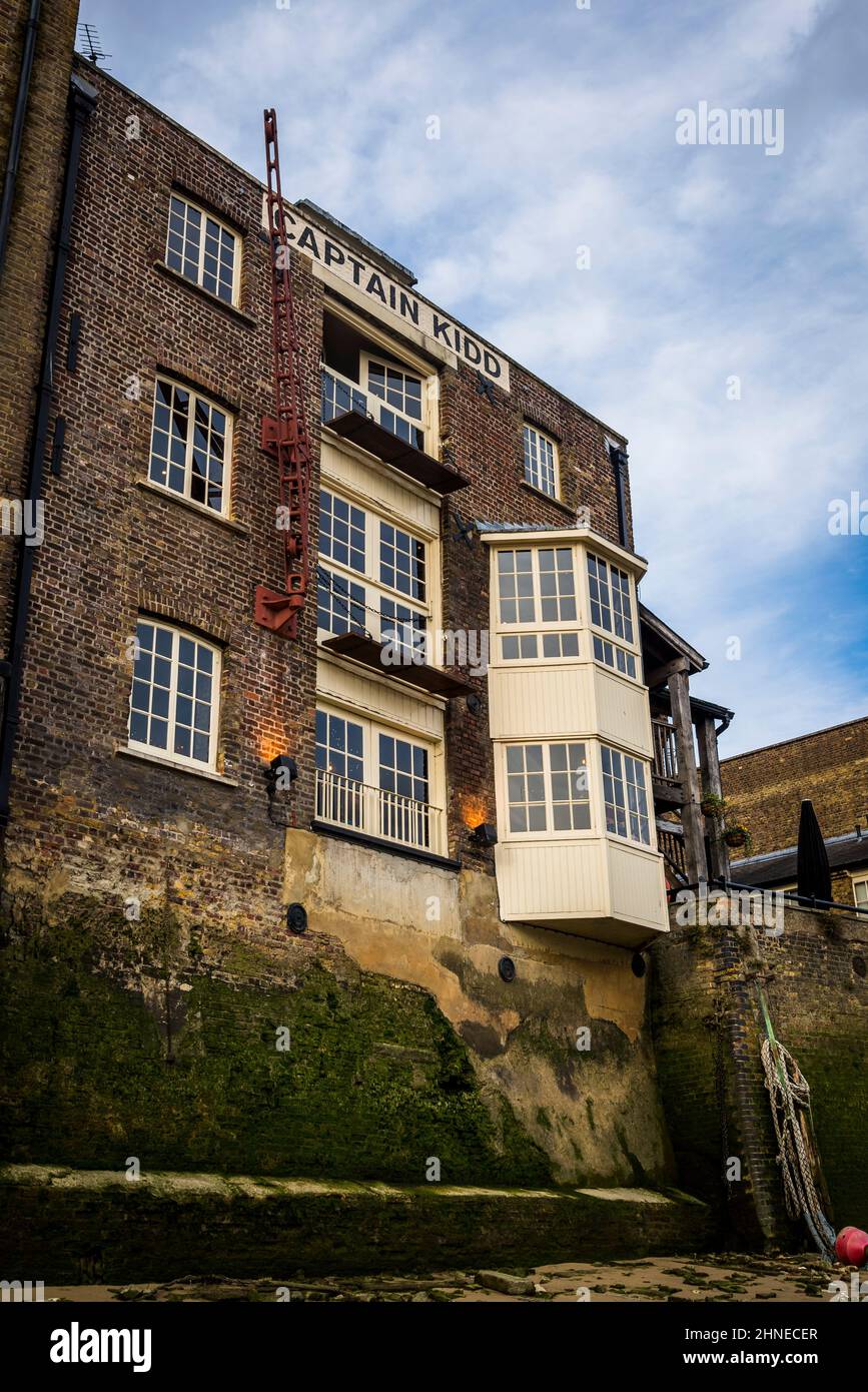 Captain Kidd Pub in Wapping, a redeveloped former docks area in Tower ...