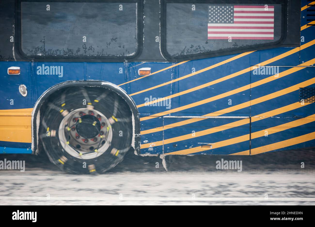 Seasons snow chains hi-res stock photography and images - Alamy
