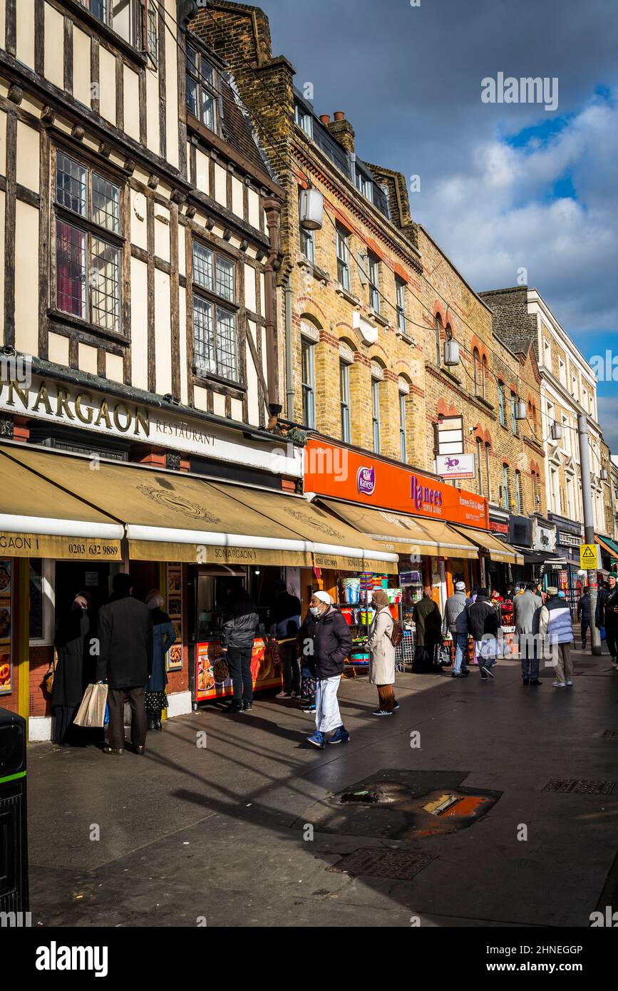 People walking on Whitechapel Road, Tower Hamlets, London, UK Stock ...