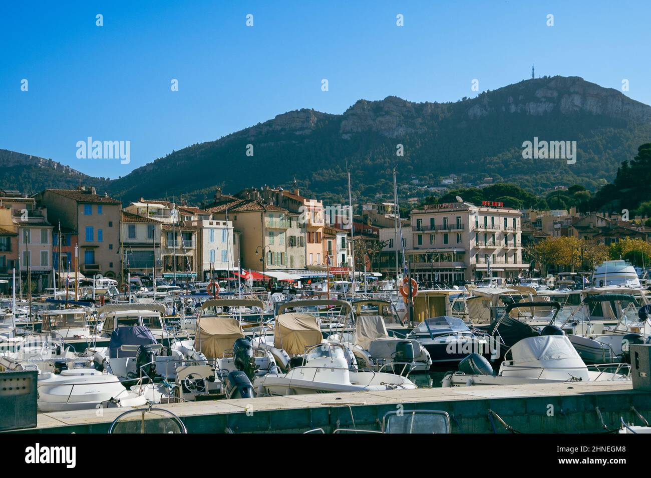 view of the port of cassis in France Stock Photo - Alamy