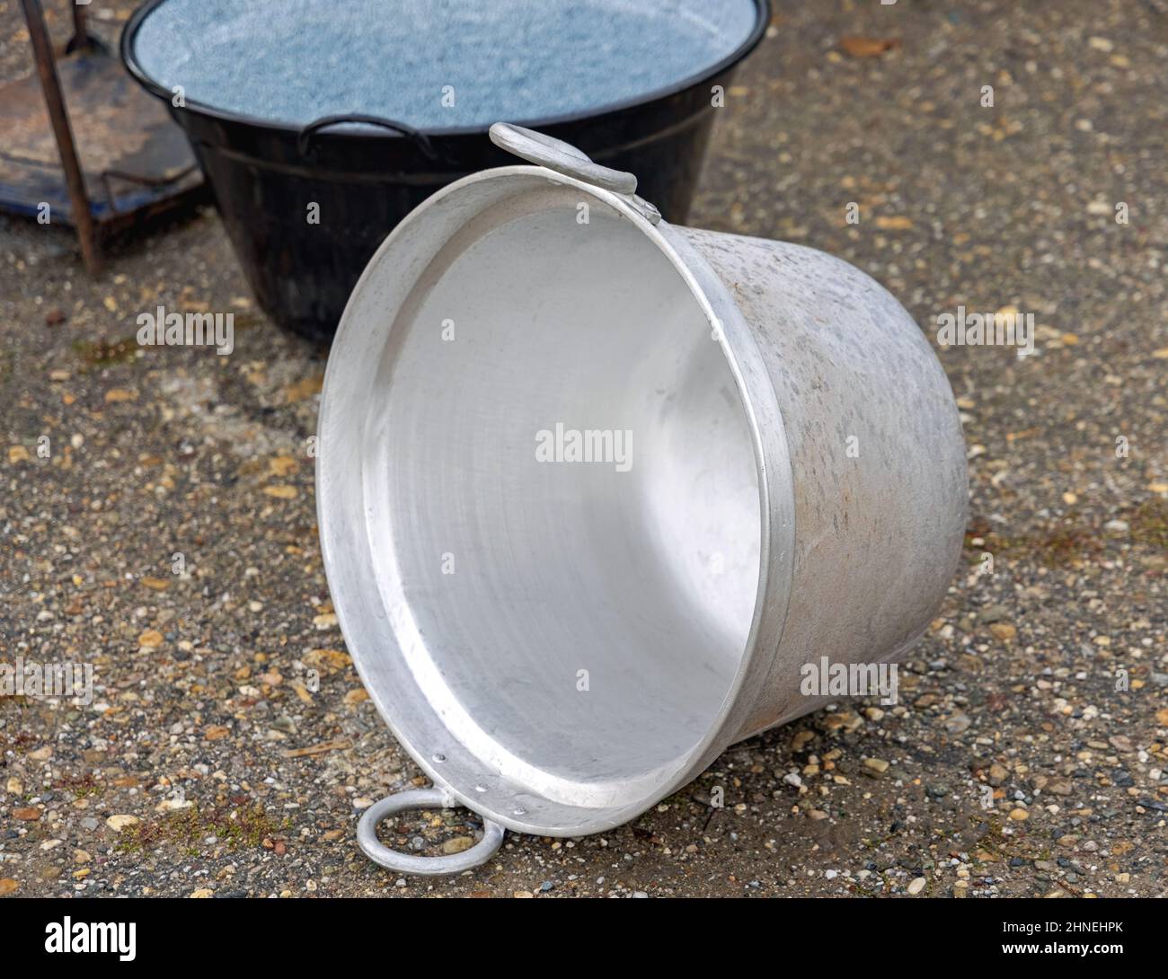 Large Aluminium Metal Cooking Cauldron Pot With Handles Stock Photo - Alamy