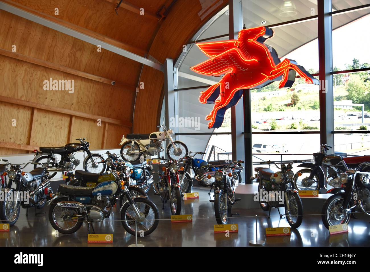 The Le May Auto Museum, known as America's Car Museum, in Tacoma ...