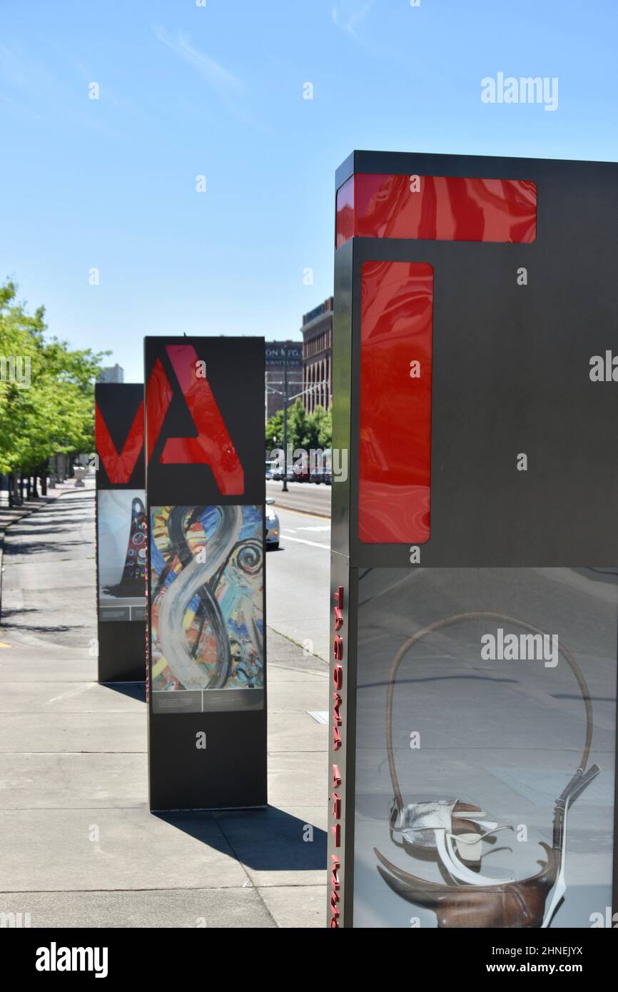 Views around downtown Tacoma, Washington featuring the Museum of Glass ...