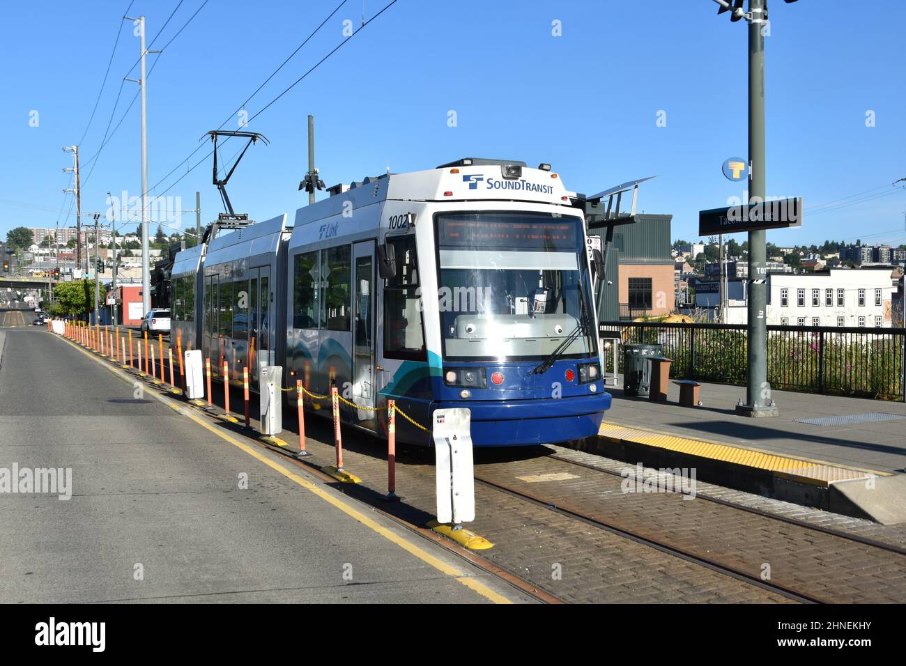 Views around downtown Tacoma, Washington featuring the Museum of Glass ...