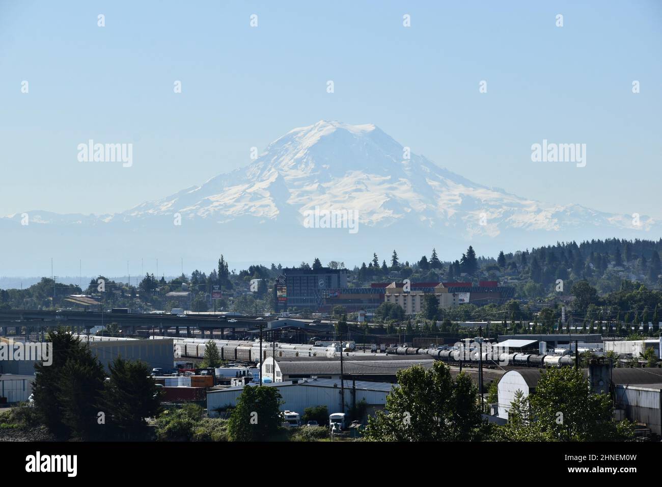 Views around downtown Tacoma, Washington featuring the Museum of Glass ...