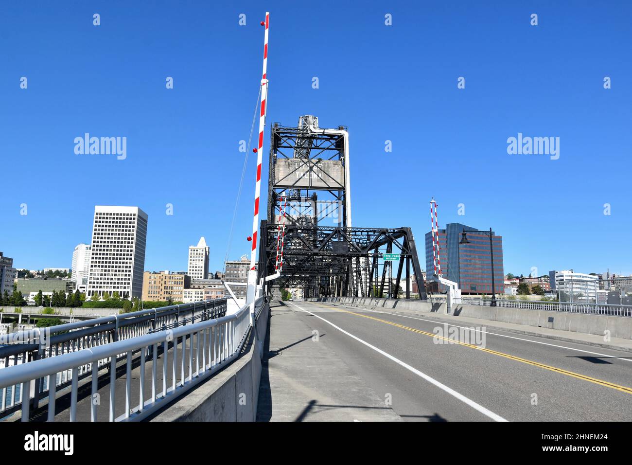 Views around downtown Tacoma, Washington featuring the Museum of Glass ...
