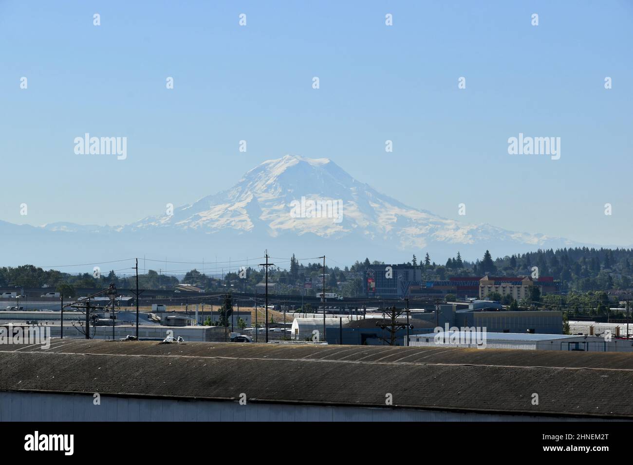 Views around downtown Tacoma, Washington featuring the Museum of Glass ...