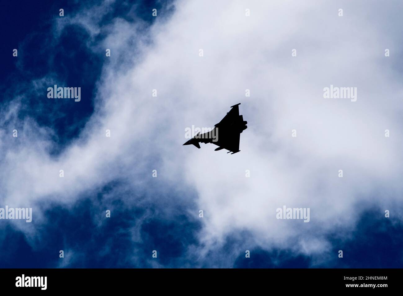 Jet de vuelo hi-res stock photography and images - Alamy