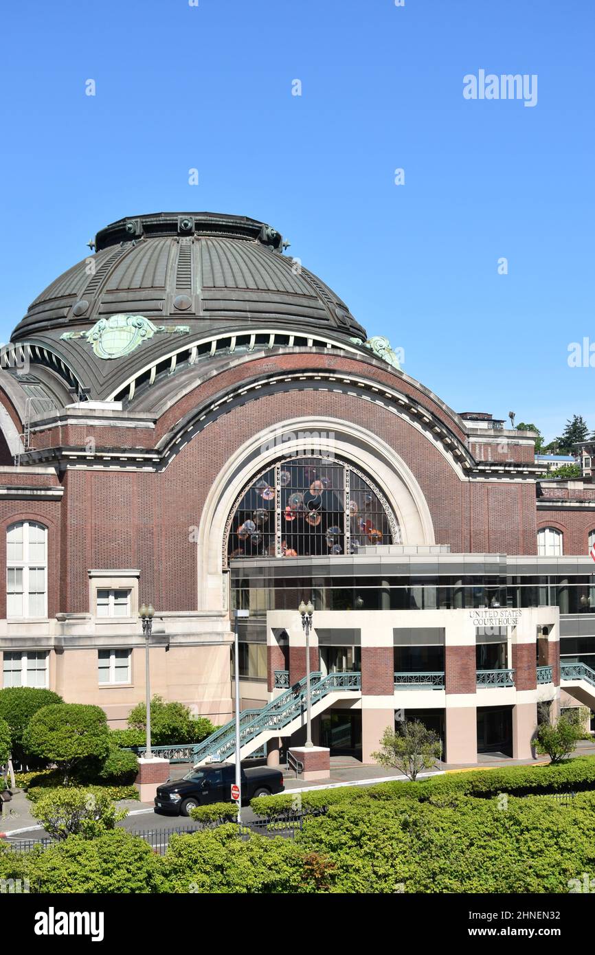 Views around downtown Tacoma, Washington featuring the Museum of Glass ...