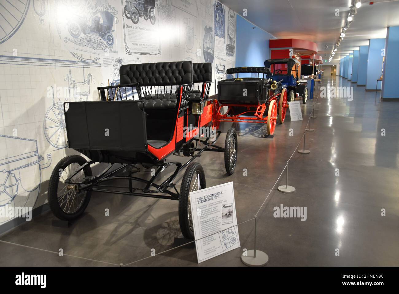 The Le May Auto Museum, known as America's Car Museum, in Tacoma ...