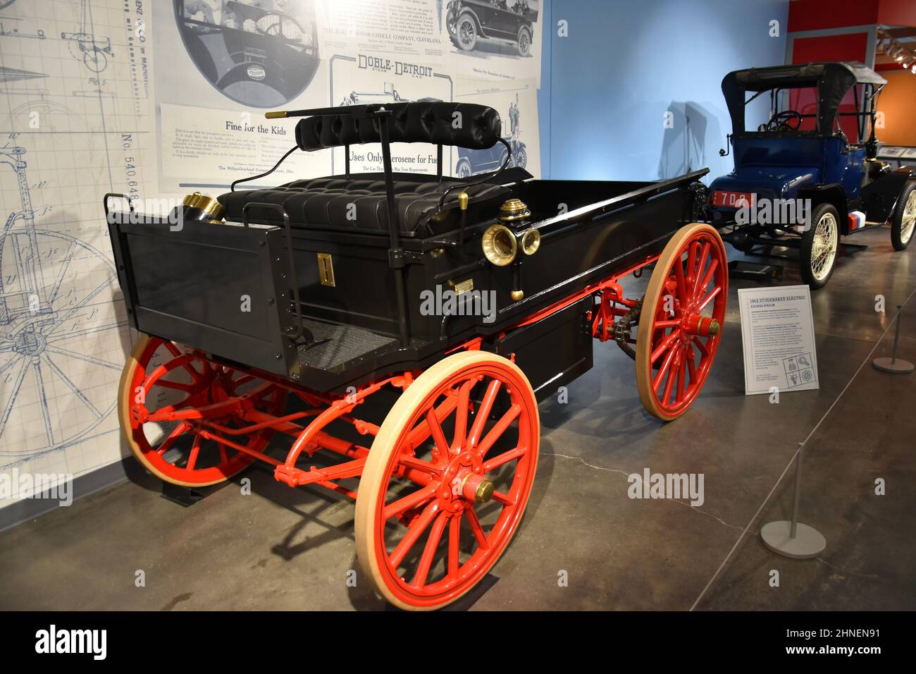 The Le May Auto Museum, known as America's Car Museum, in Tacoma ...