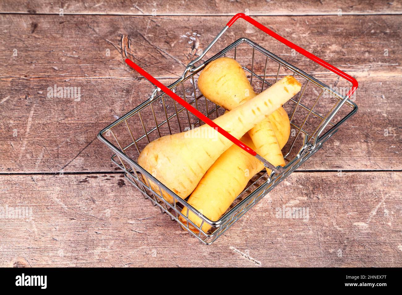 Parsnips Pastinaca Sativa Sat In A Miniature Wire Shopping Basket Healthy Eating Healthy