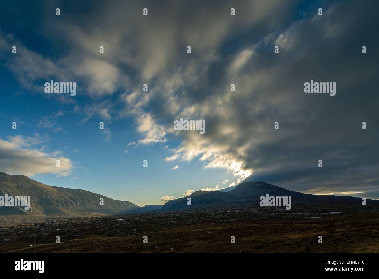 The Foinaven hills from Strath Dionard, Sutherland, Scotland, UK Stock ...