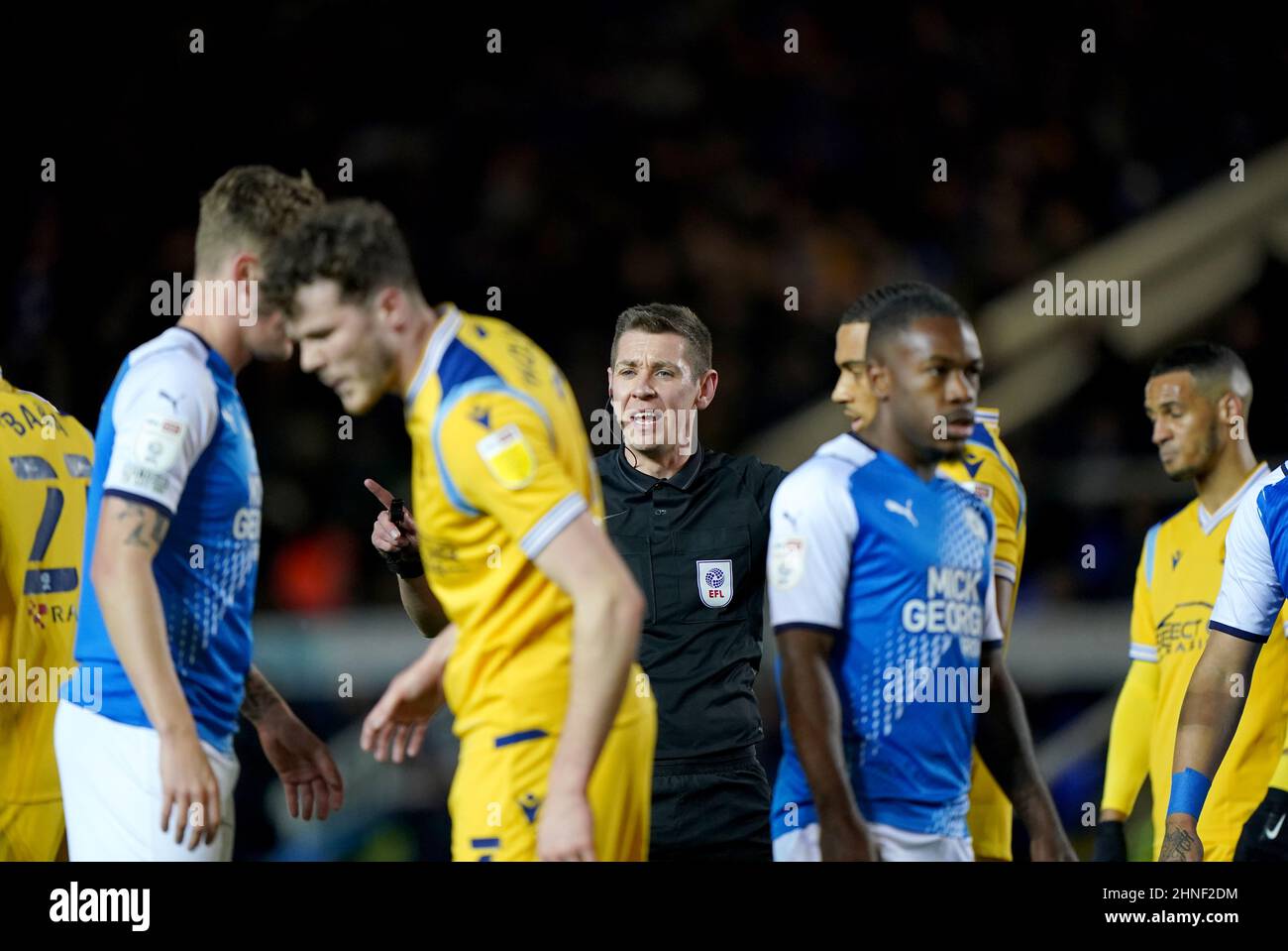 Referee Matthew Donohue during the Sky Bet Championship match at Weston ...