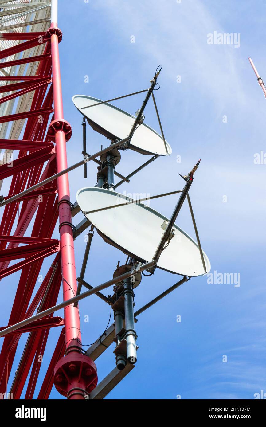 Broadcast towers hi-res stock photography and images - Alamy