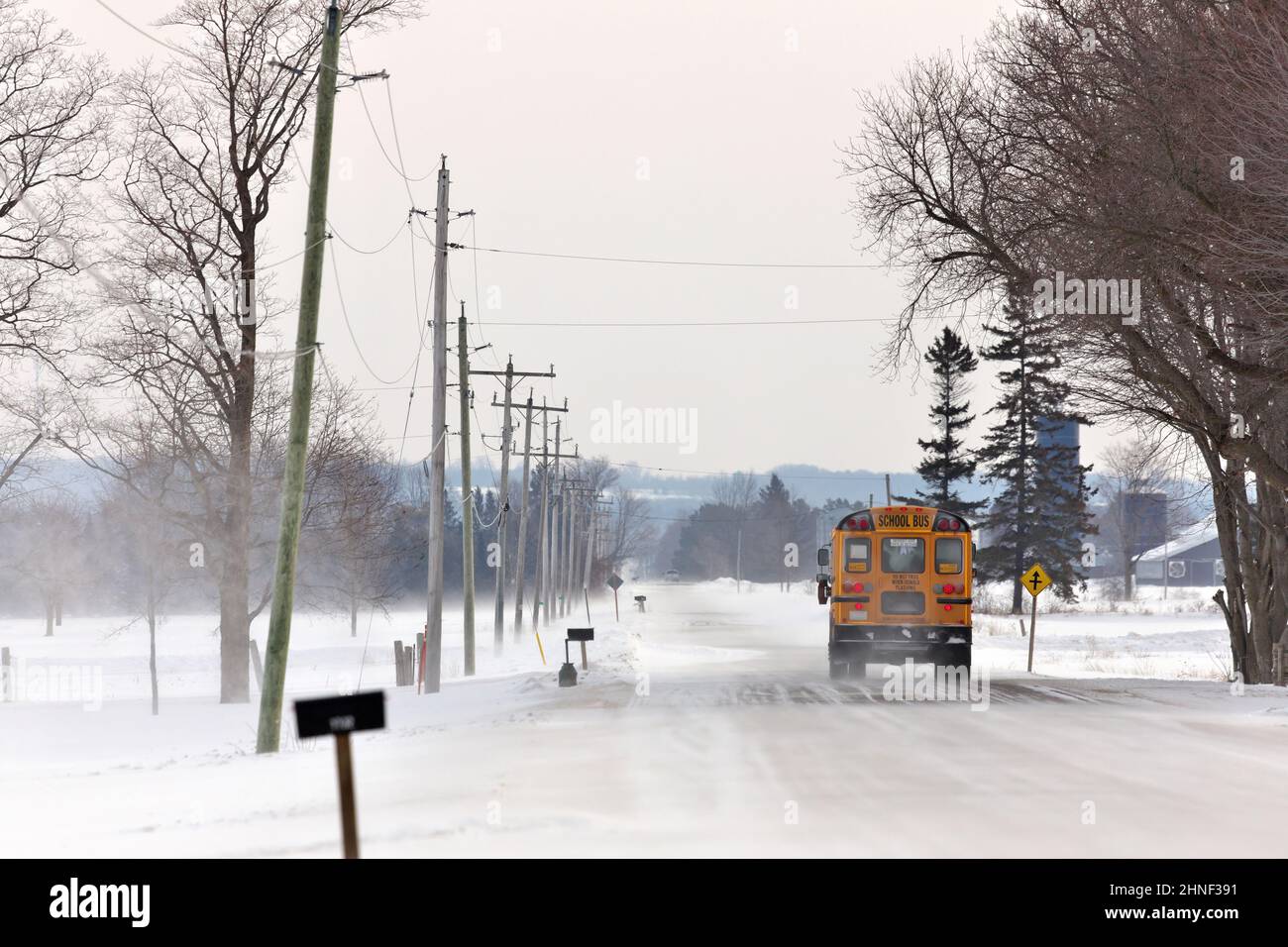 Bus snow winter hi-res stock photography and images - Alamy