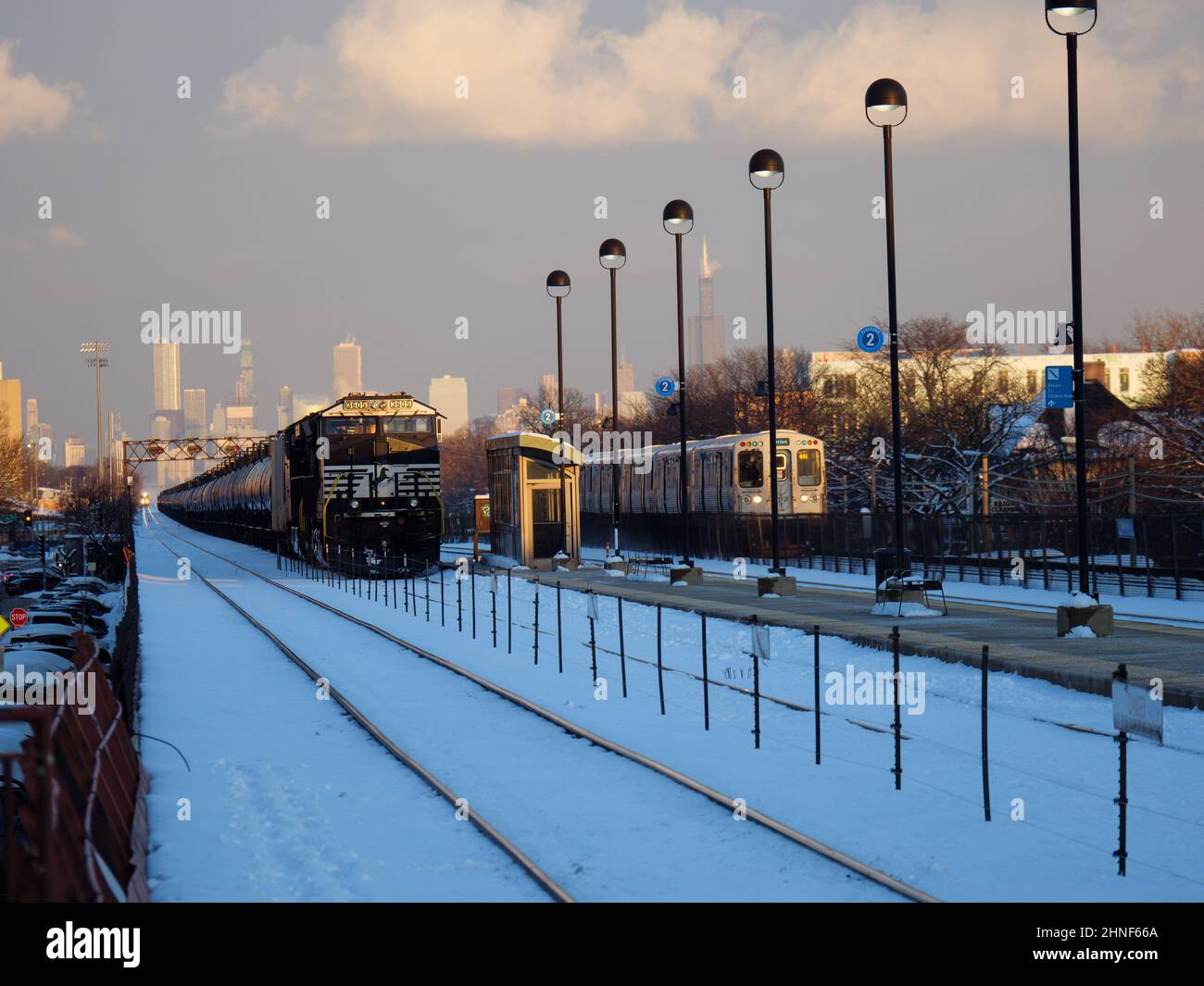 Norfolk Southern freight train parked on Union Pacific West line, Oak ...