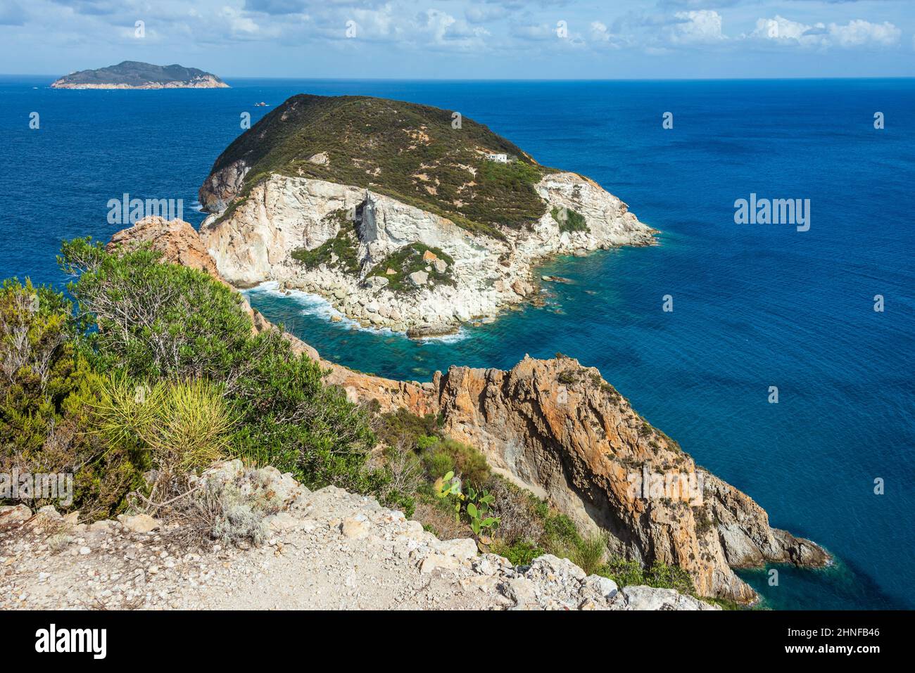 Gavi is a small island in the Tyrrhenian Sea on the west coast of Italy ...