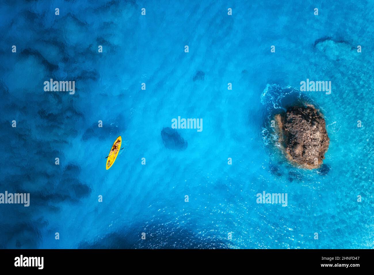 Kayak kayaking canoe hi-res stock photography and images - Alamy