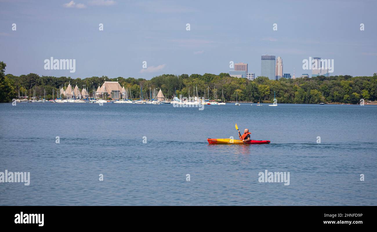 Lake harriet buildings hi-res stock photography and images - Alamy