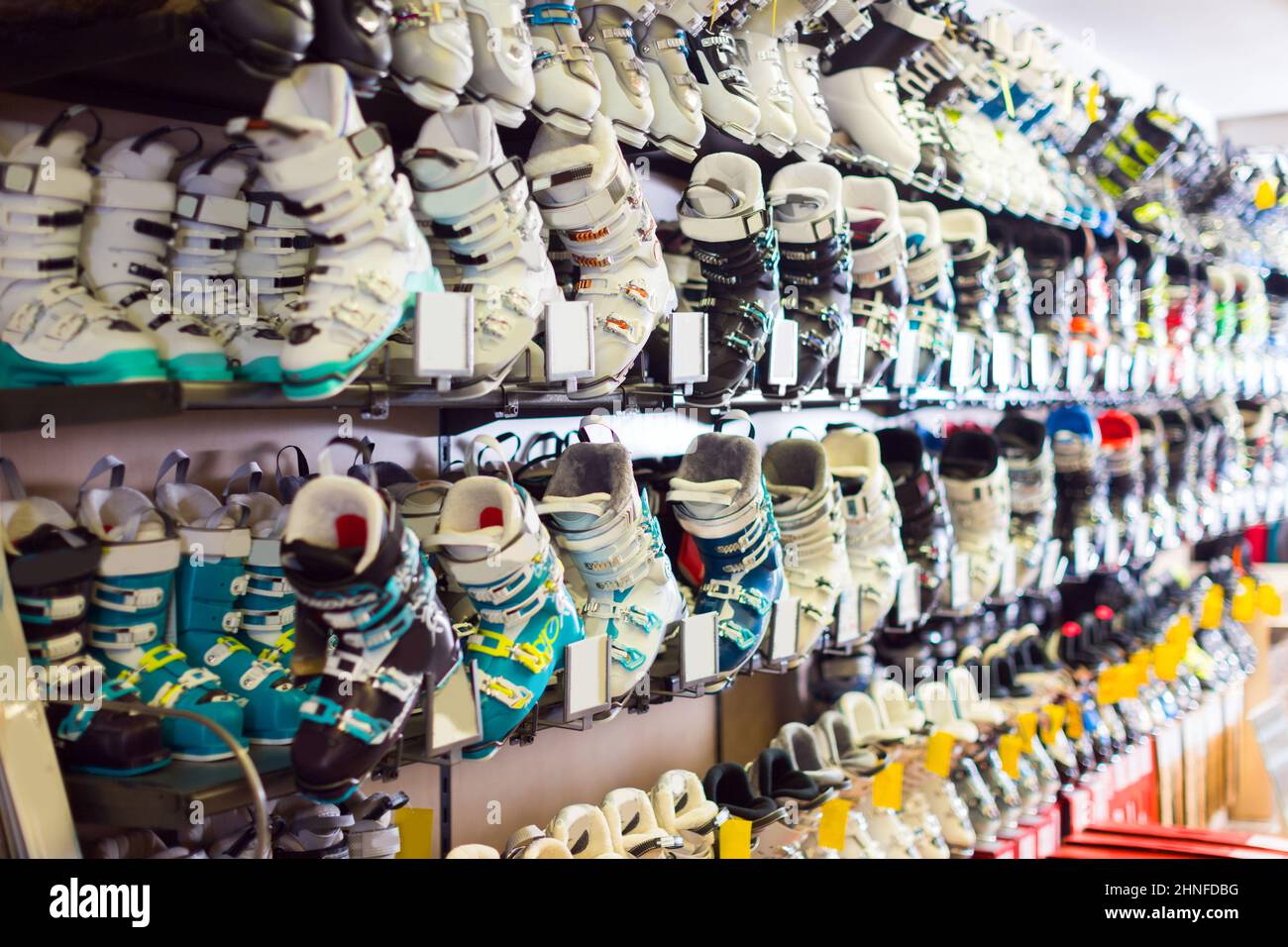 Ski racks hi-res stock photography and images - Alamy