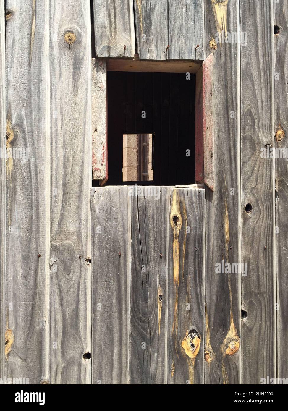 Square window hi-res stock photography and images - Alamy