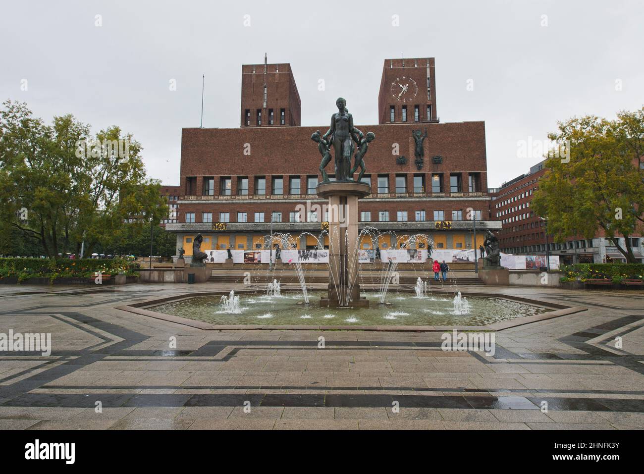 Oslo city hall norway hi-res stock photography and images - Alamy