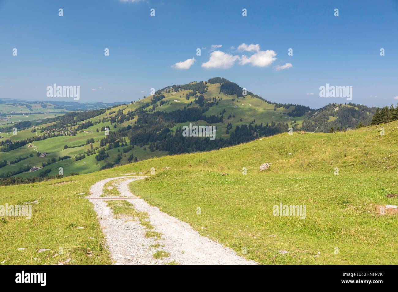 Summer day with sunshine with view of the Faehnerenspitze, Alps ...