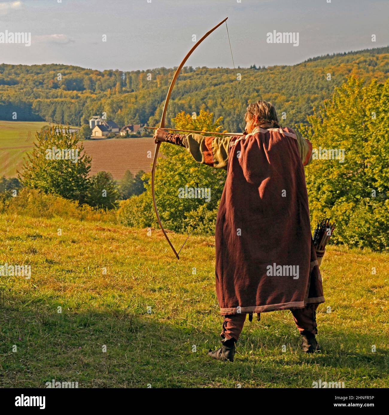 Europe archery hi-res stock photography and images - Alamy