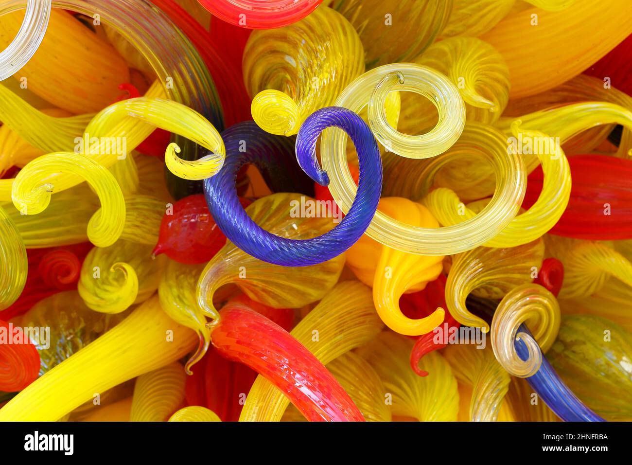 Montreal glass sculpture hi-res stock photography and images - Alamy