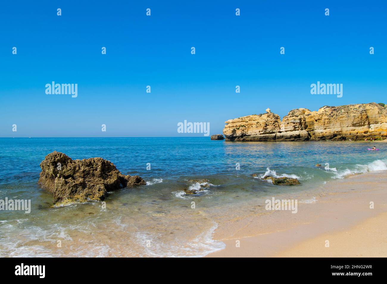 British in portugal hi-res stock photography and images - Alamy