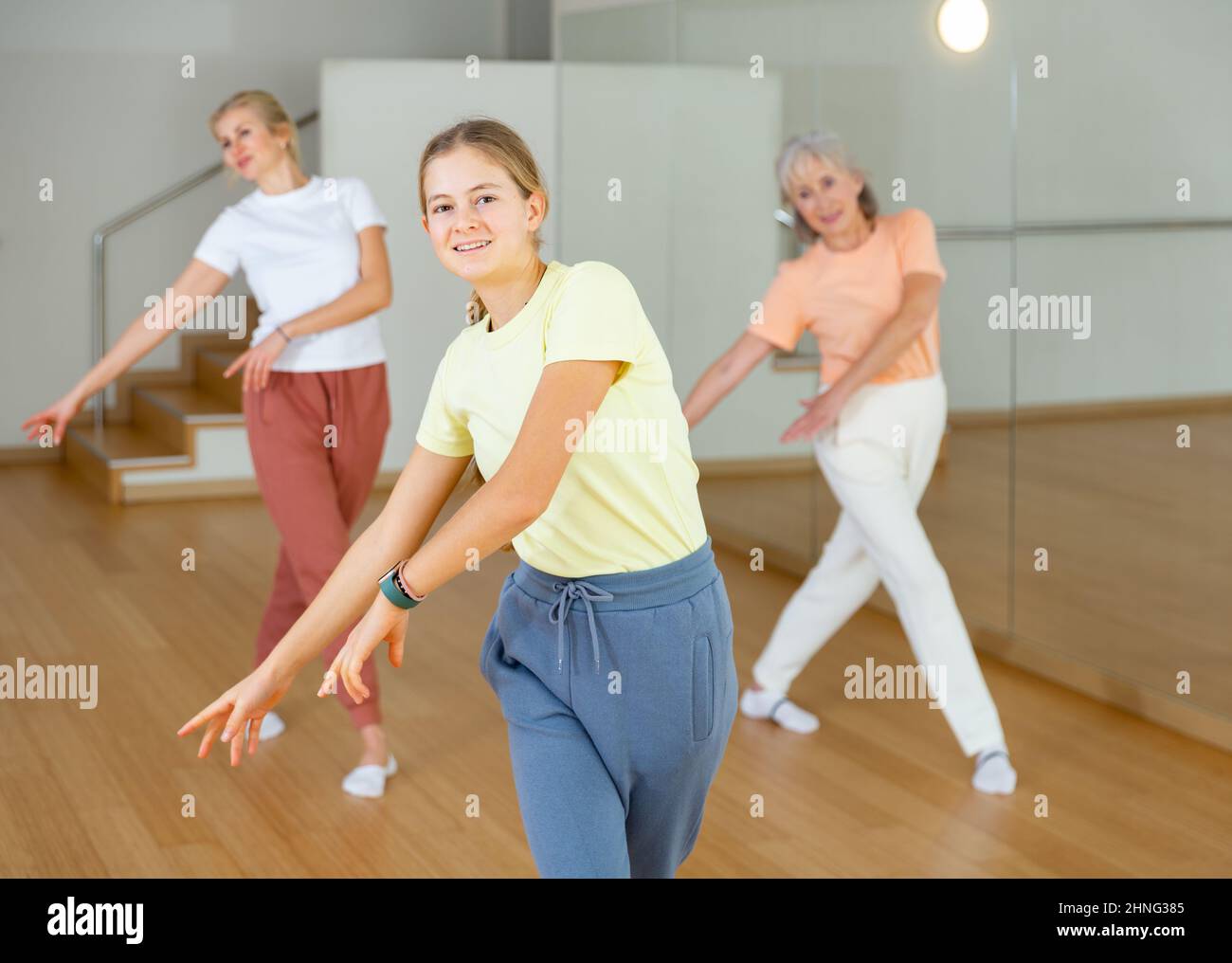 Teenager girl dancing in dance center Stock Photo - Alamy