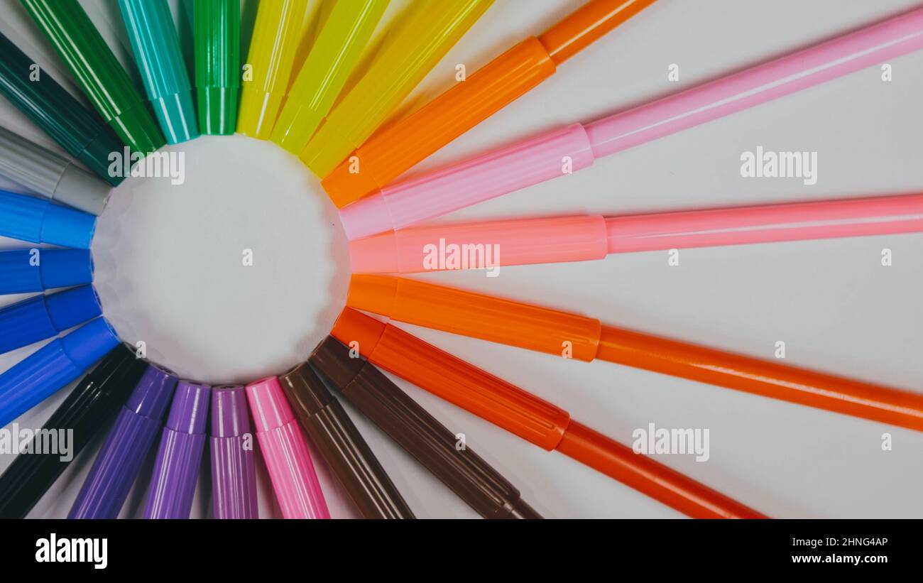 Loop text around 3d hi-res stock photography and images - Alamy