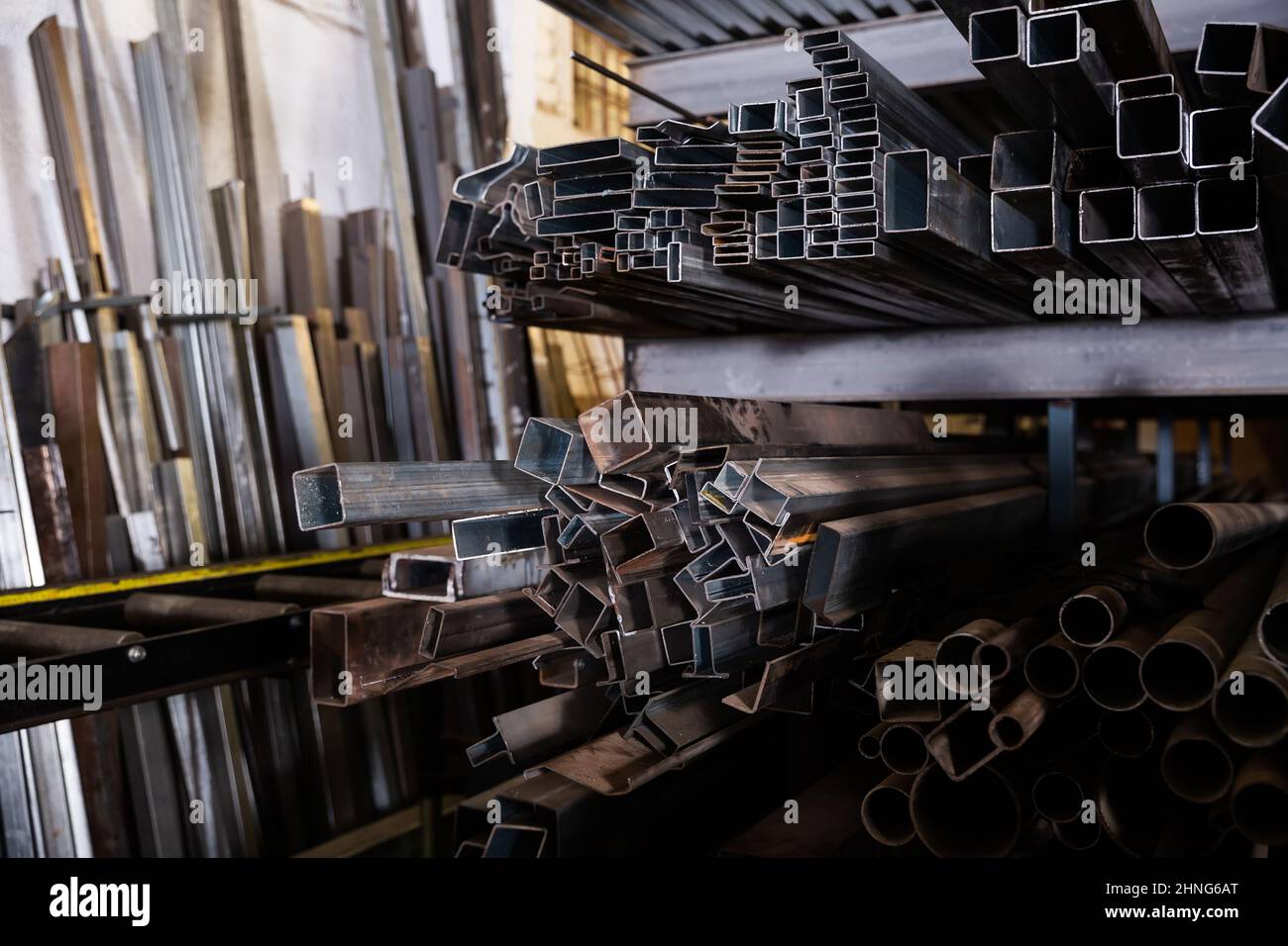 Racks of steel pipe hi-res stock photography and images - Alamy