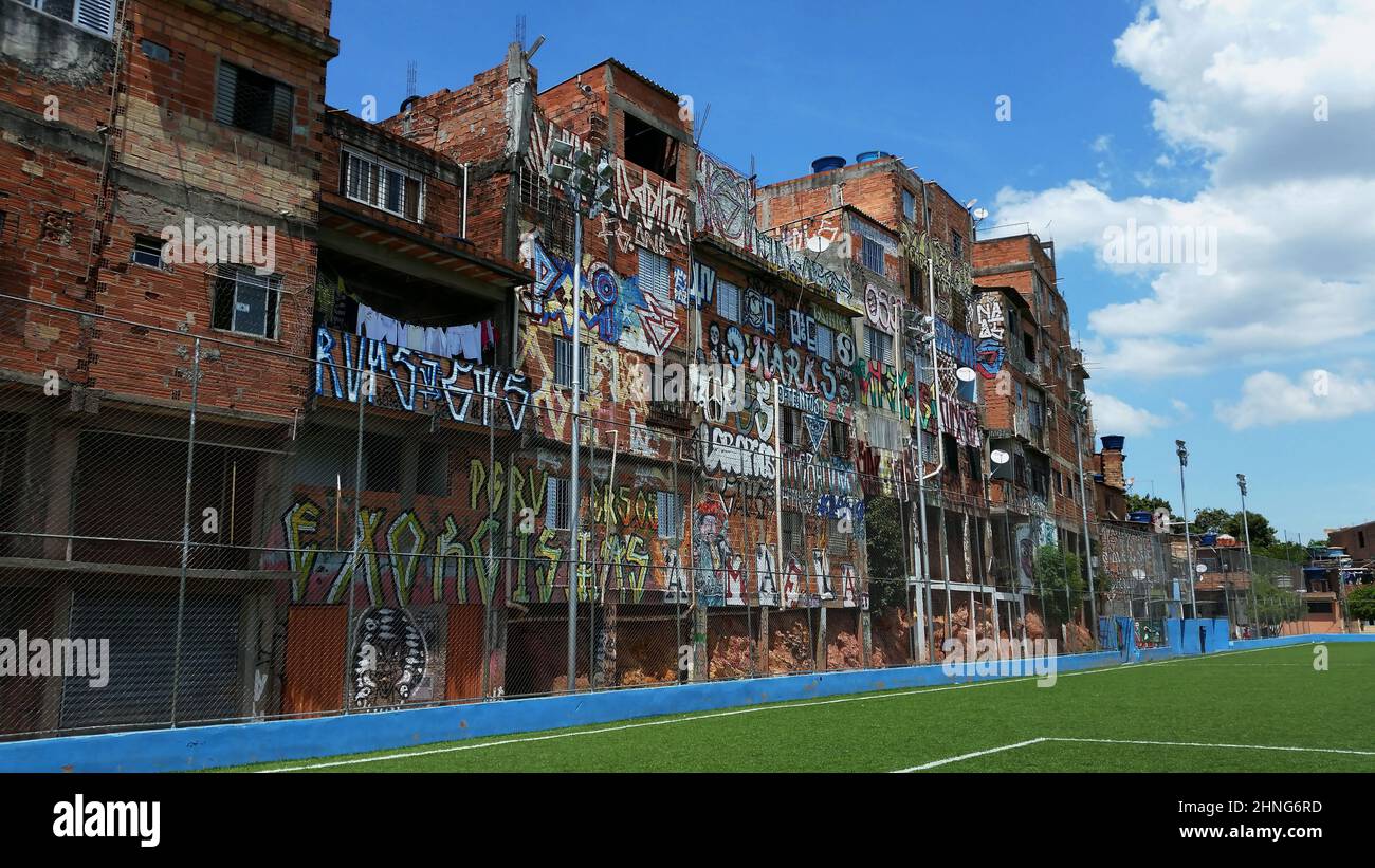 Slums around the world Stock Photo - Alamy