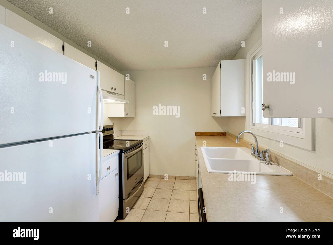 Modern residential kitchen interior Stock Photo - Alamy