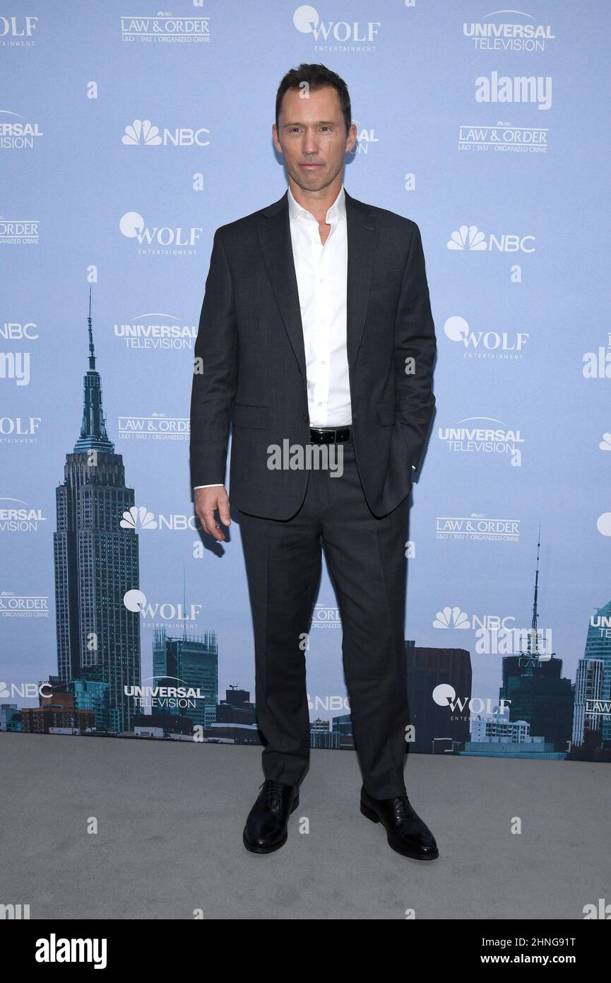 New York, USA. 16th Feb, 2022. Actor Jeffrey Donovan attends the ...