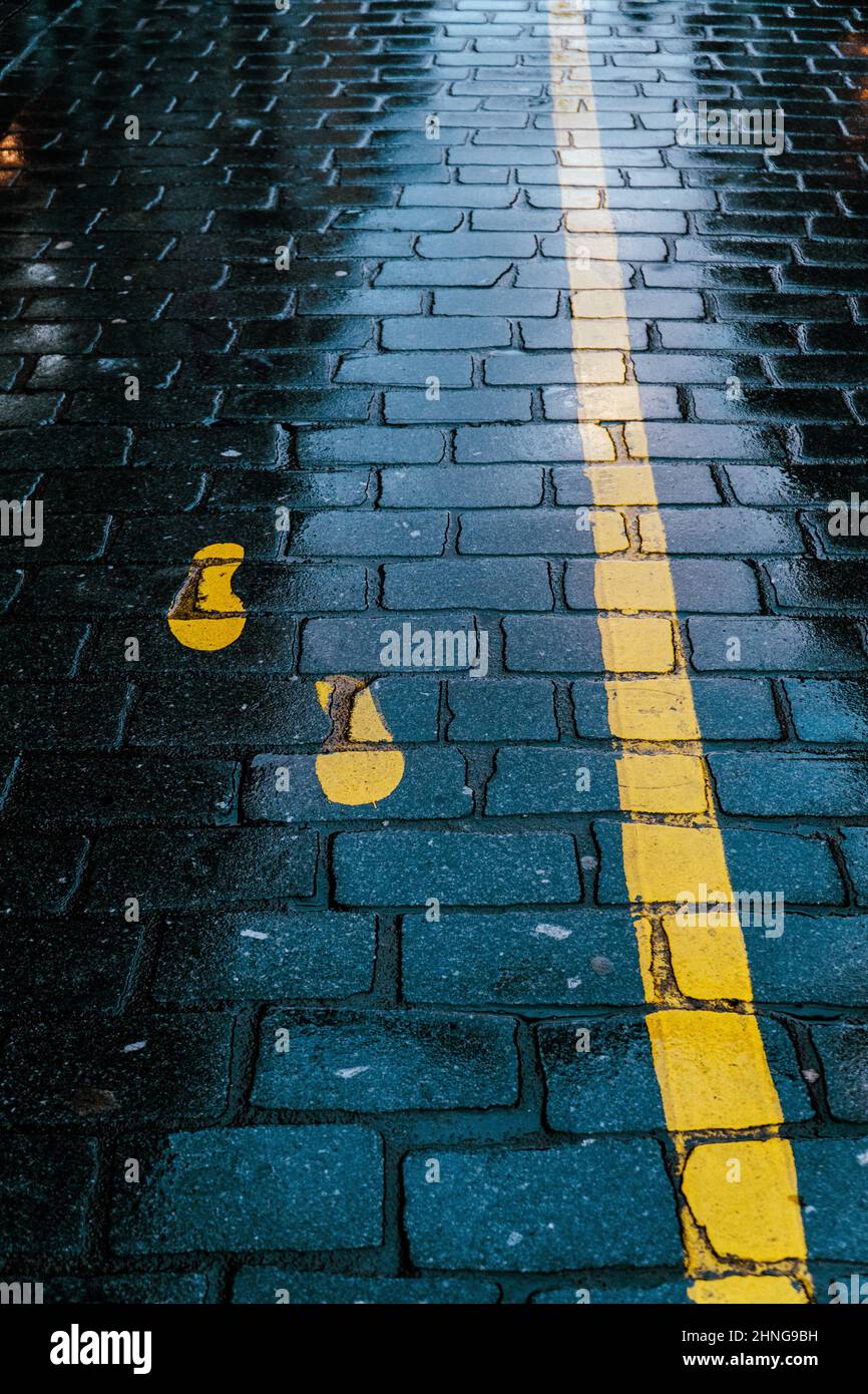 Wet footstep on stone hi-res stock photography and images - Alamy