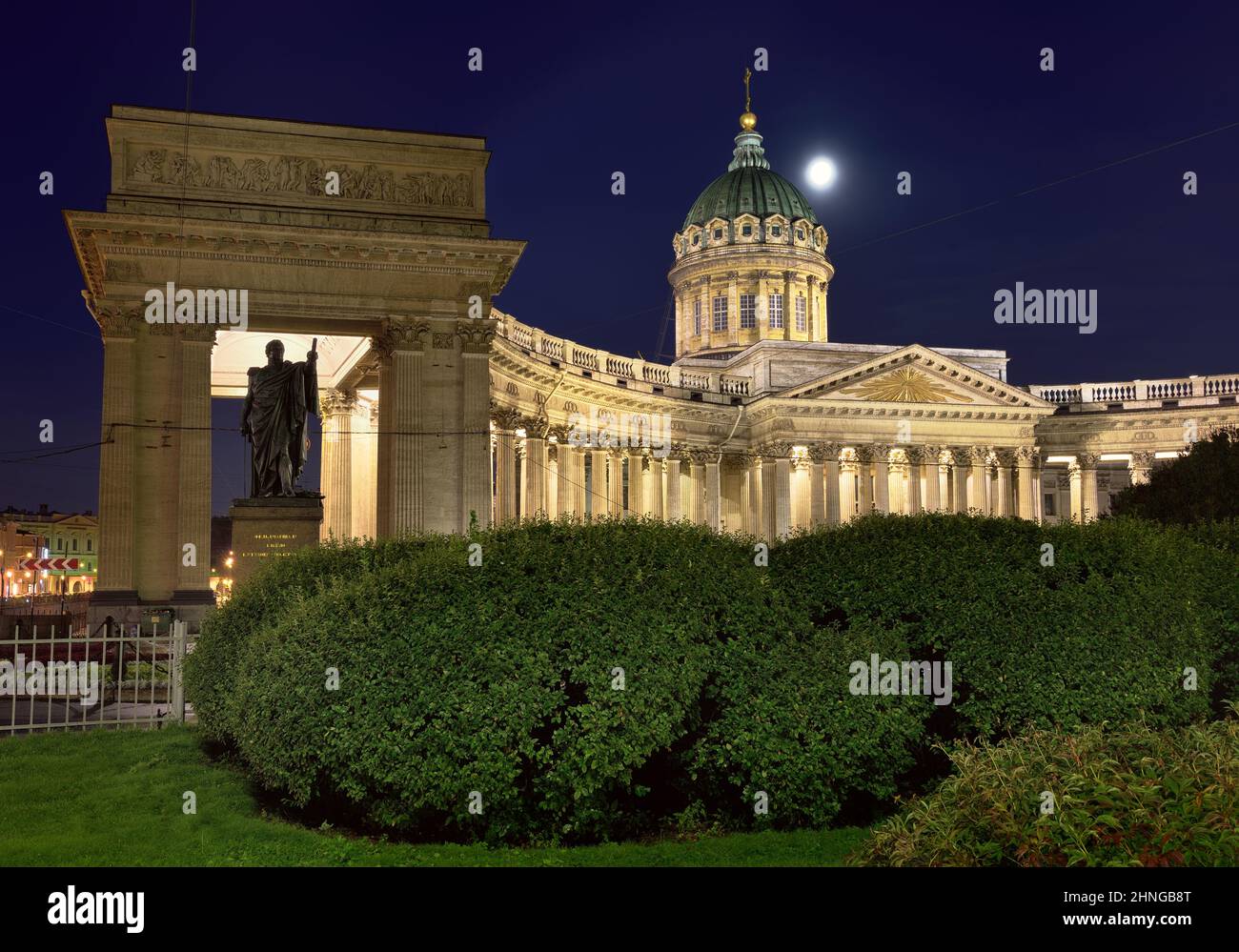 Saint Petersburg, Russia, 09.01.2020. Kazan Cathedral at night. The facade is illuminated by ...