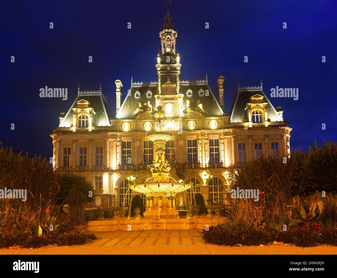 Limoges City Hall in twilight Stock Photo - Alamy