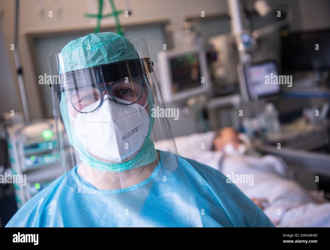 Bedside unit hi-res stock photography and images - Alamy