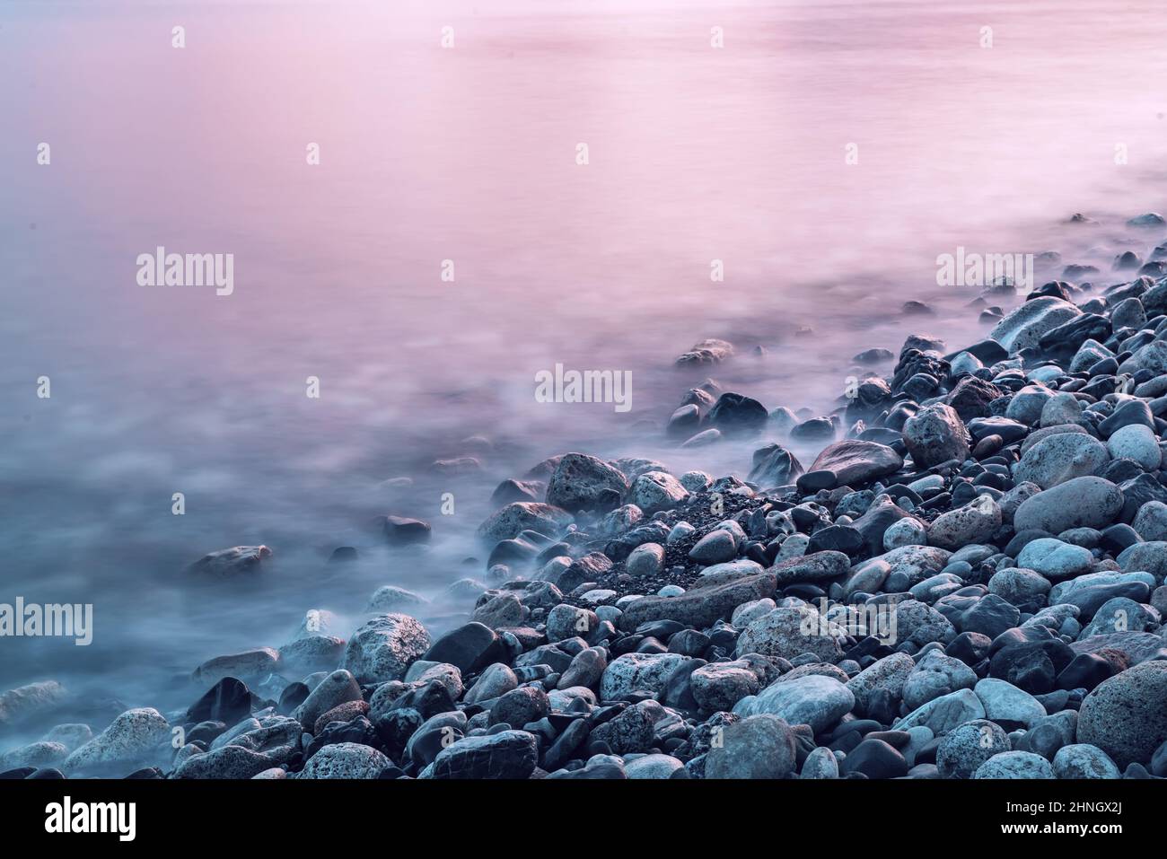 Sea shore and waves Stock Photo - Alamy