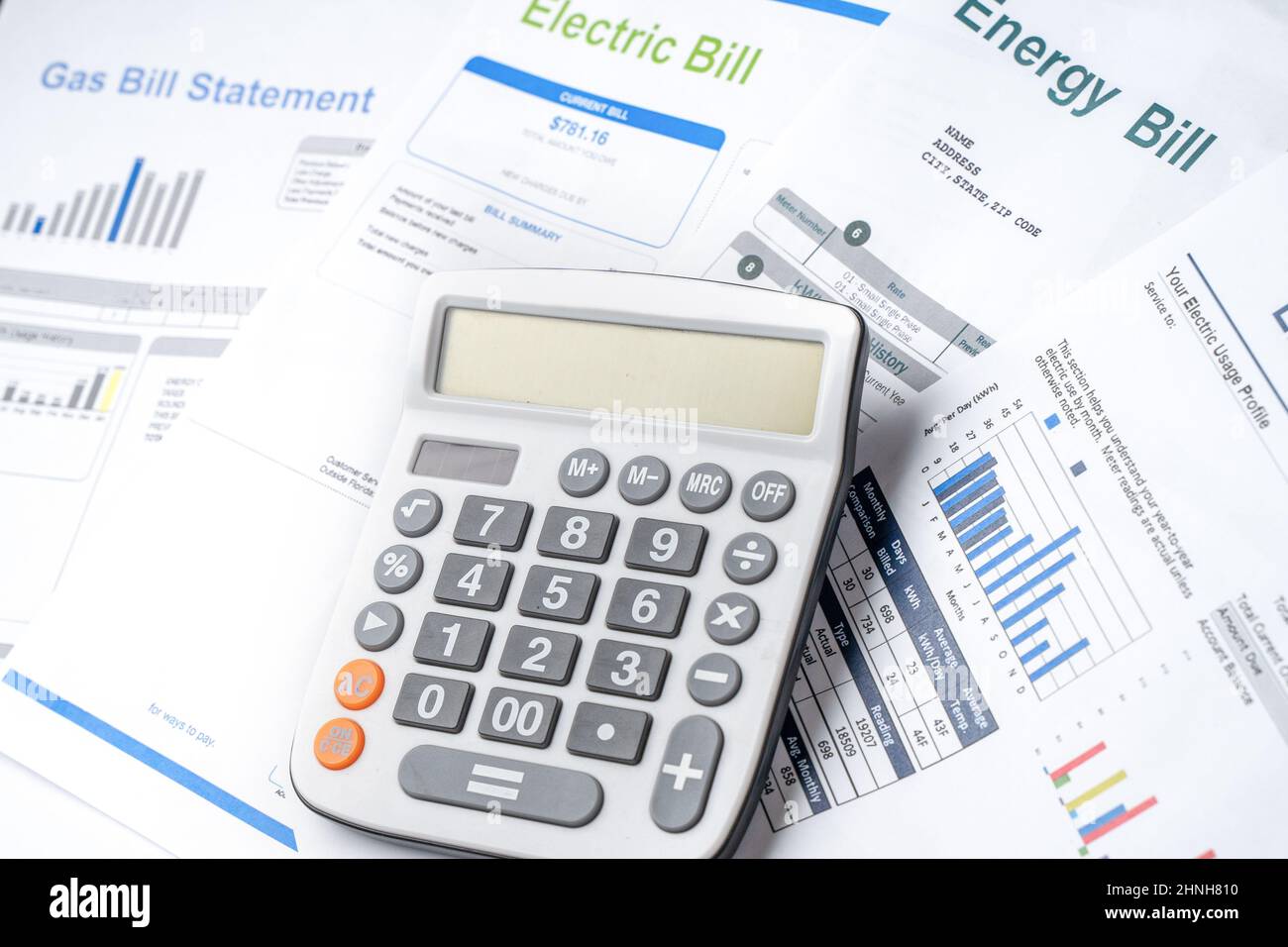 Electricity bill statement hi-res stock photography and images - Alamy