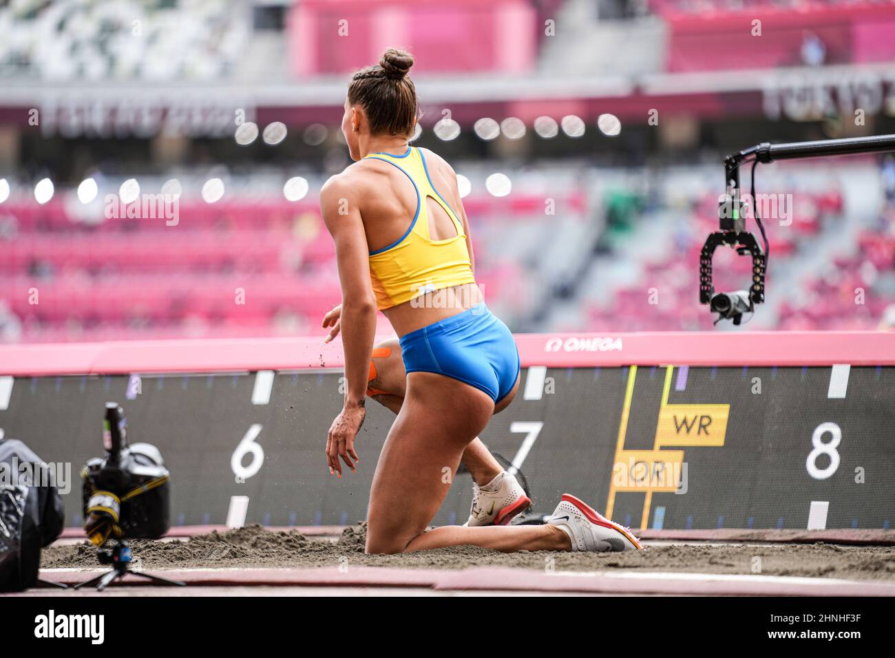 Maryna Bekh-Romanchuk participating in the Tokyo 2020 Olympic Games in ...