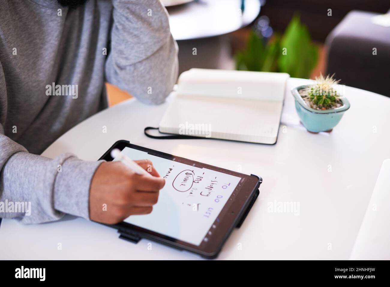 Writing tablet and stylus hi-res stock photography and images - Alamy