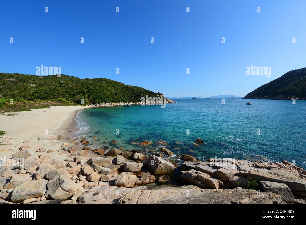 Sham Wan beach and bay, Lamma island, Hong Kong Stock Photo - Alamy