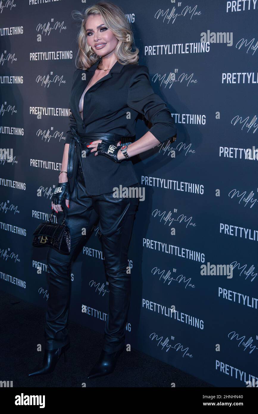 Molly sims runway hi-res stock photography and images - Alamy